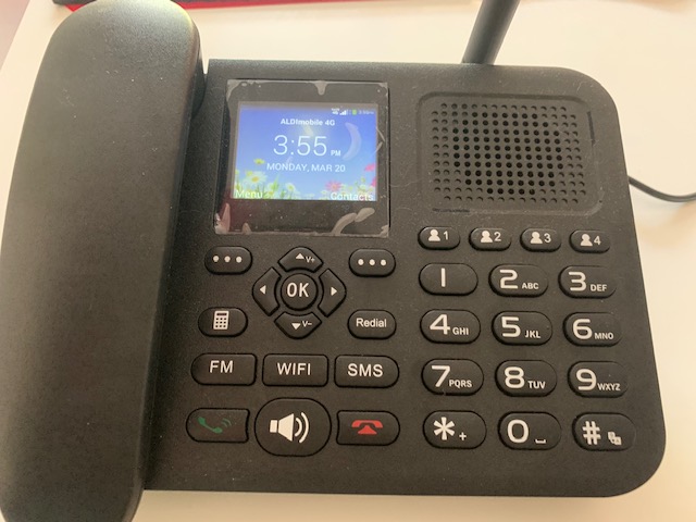 4G phones for Seniors. Makes phoning a BREEZE